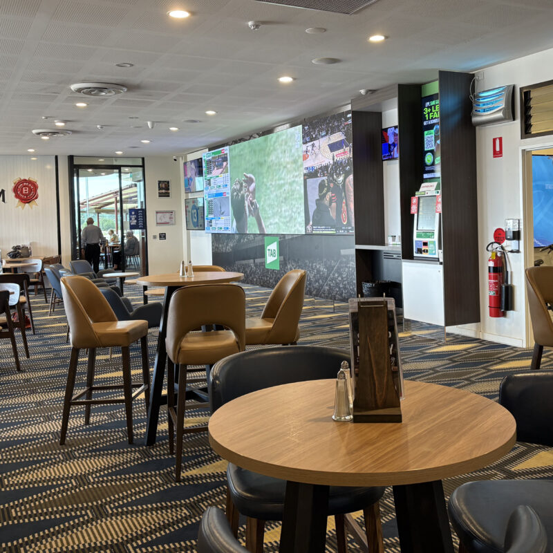 SPORTS BAR – Trios Sports Club